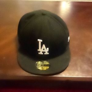 Accessories | La Fitted Hat | Poshmark